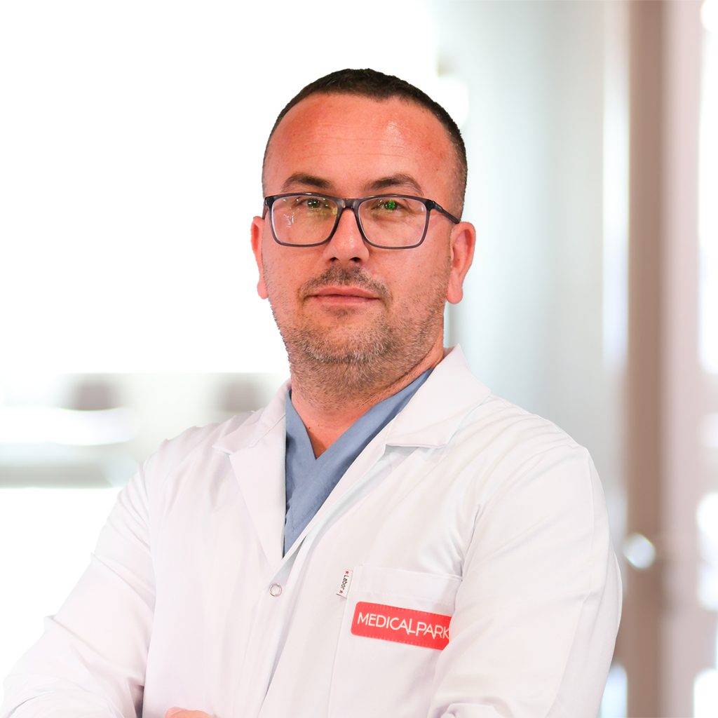 Dr. Genc Paçarizi - Medical Park KOSOVA